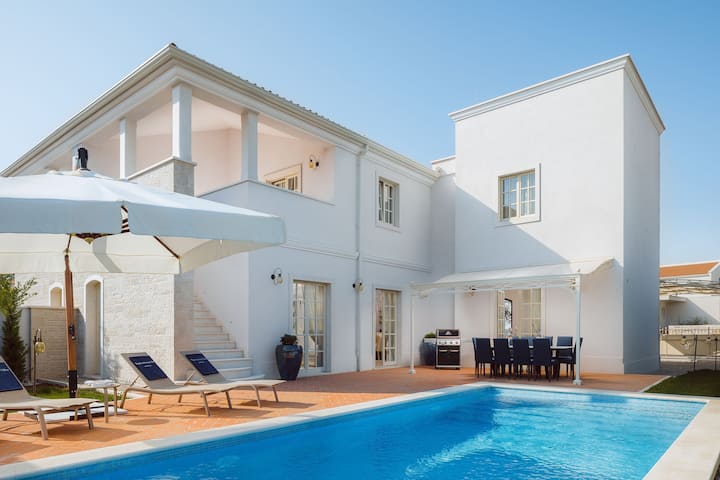 Villas Borghetto - Villa Celeste - Cittanova