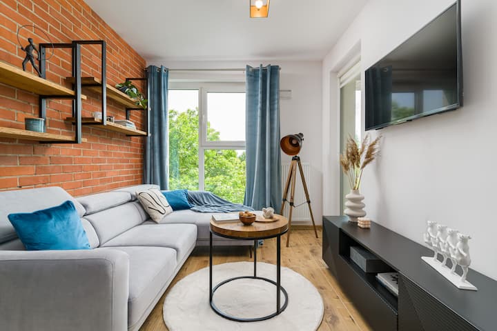 Fuzja Sen Fabrykanta By Fuzjaaparts - Łódź