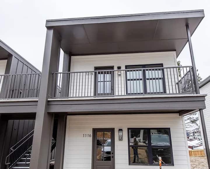 1 Bed/1 Bath Condo | Perfect Getaway Opportunity - Oxford, MS