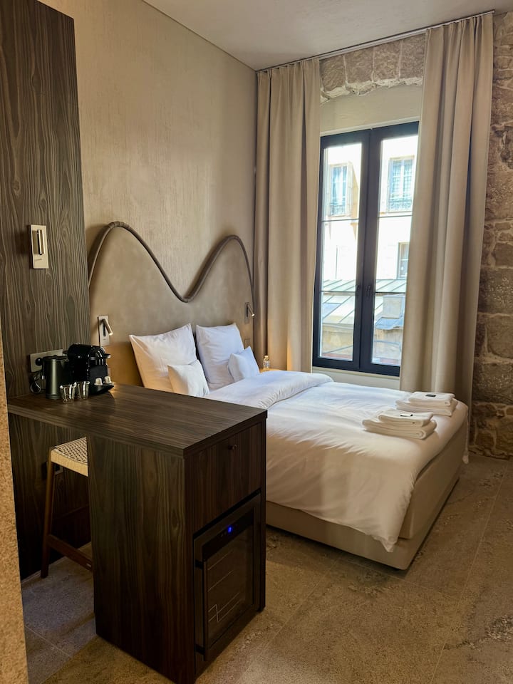 Double Room 3 With Private Bathroom - Nice