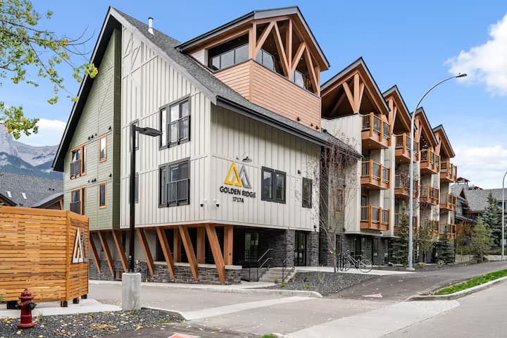Cozy 3 Bedroom Condo In Canmore - Canmore