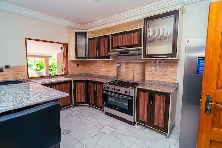 Baville Home - Gabon