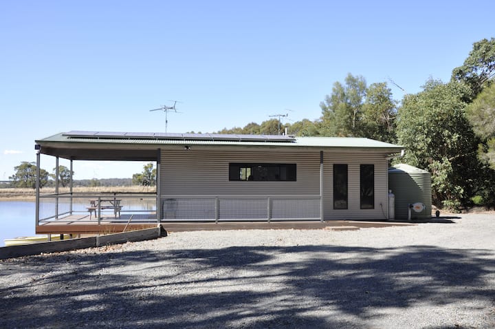 Still Waters Retreat - Ballarat