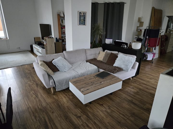 Chambre Dans Belle Maison
Lit 140 Chez L'habitant - Gaillac