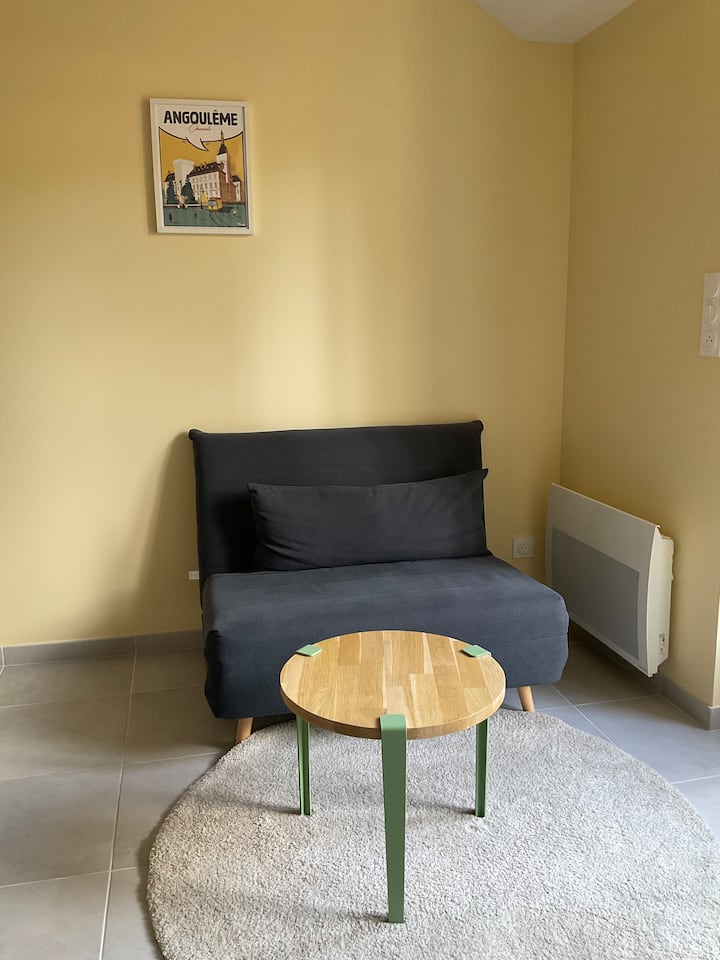 Gîte Confortable Avec Terrasse Classé Meublé 3* - Angoulême