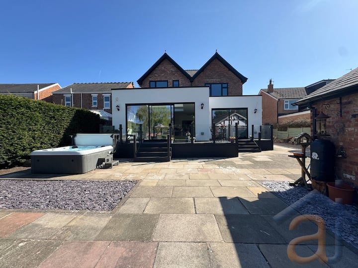 Golf Stay At Brighton Road, Birkdale - Southport