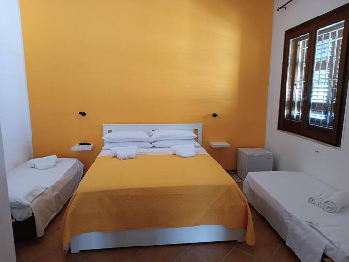 Ilary's Rooms 1 
Affitto Camera - Marsala