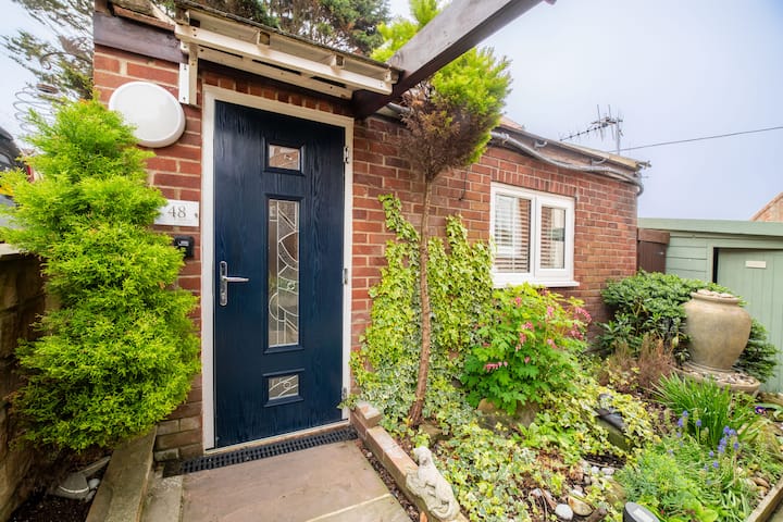 Charming Hideaway Near Whitby Abbey - Robin Hood's Bay