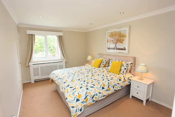 2-bedroom Modern Quiet Henley Flat - Henley-on-Thames