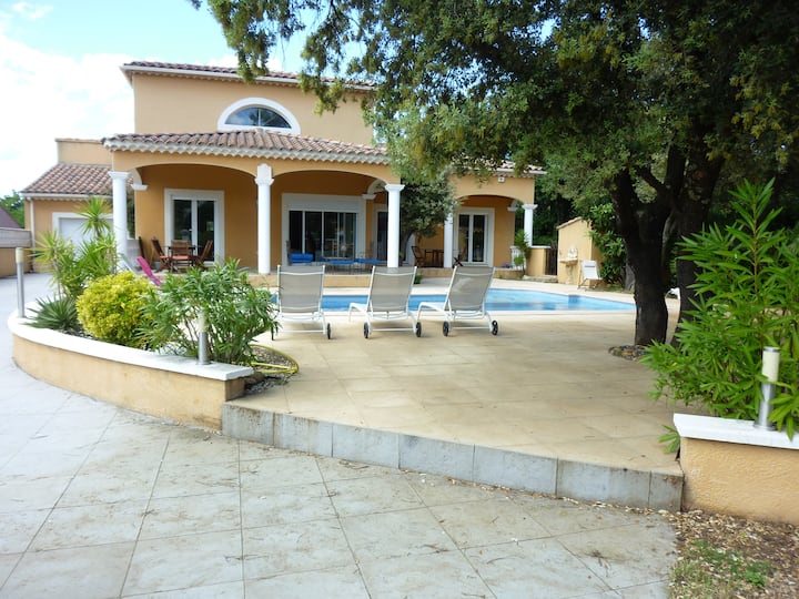 Maison Entière Proche D'avignon - Francia