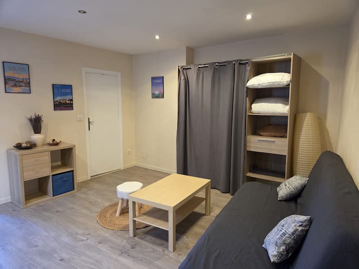 Studio T1 30 M2 Centre Historique - Villeneuve-lès-Avignon