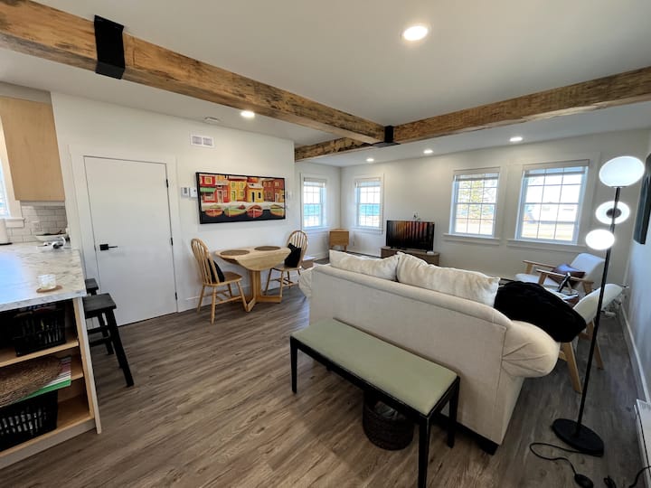 Cozy Coastal Retreat - Prince Edward Island