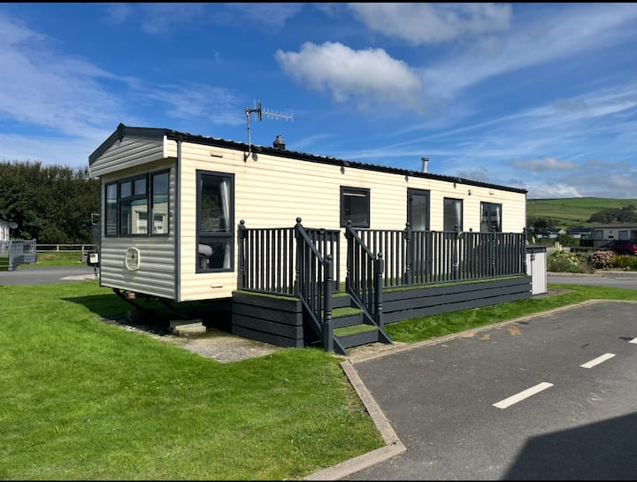 Bayside Retreats 3 Bed Caravan - Aberystwyth