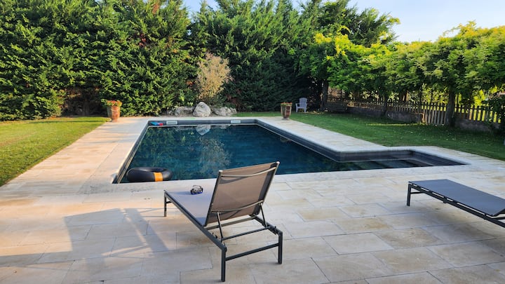 Les Villas Luboregard, Gîte De 45 M2 Avec Piscine - Cheval-Blanc