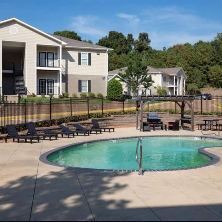 No Bluffing - Remodeled 2x2! - Oxford, MS