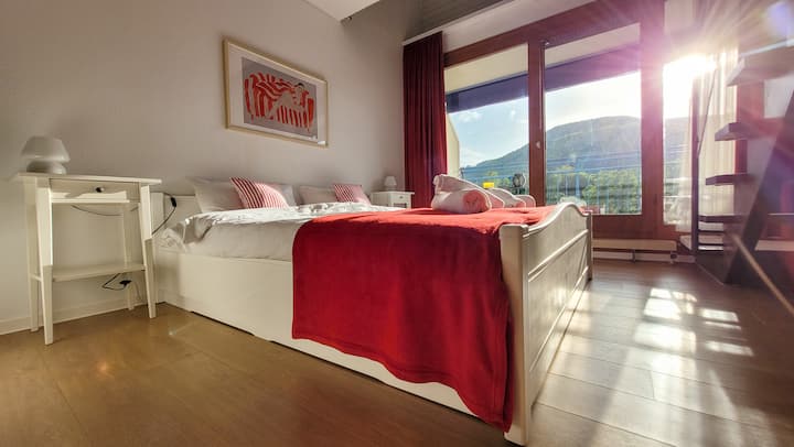 Gemütliche Maisonette Mit Dachterrasse & Weitblick - Metzingen