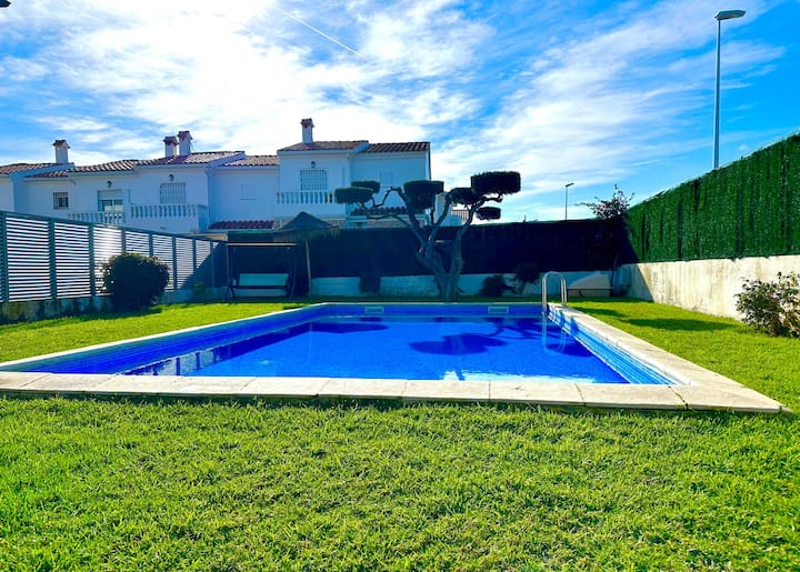 Chalet Adosado Junto Al Mar - Alcossebre