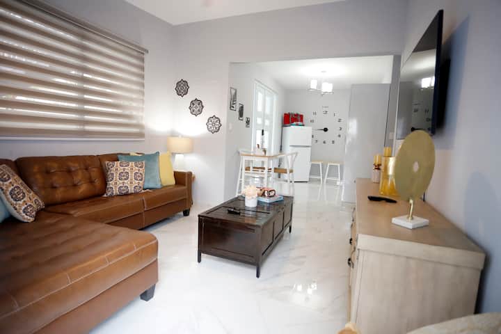 Estancias Del Parque Apt #2 - San Juan