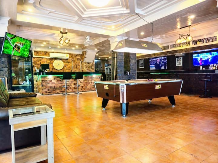 Hotel Room With Balconies Near Patong Beach - Patong