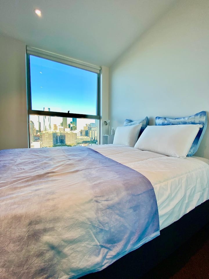 Docklands Room | Spa & Free Tram - Tottenham