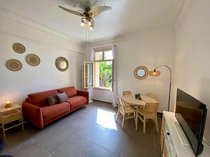 Studio Dans Palais Art Déco Vue Jardin Et Mer - Nice