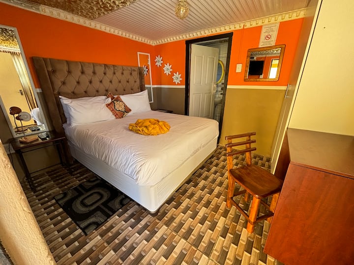 Pool View Room - Bizana