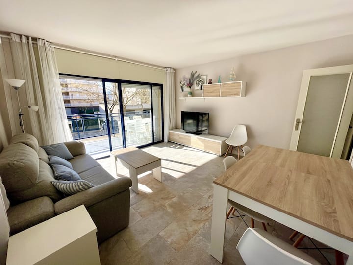 Maria Voramar Apto 3 Hab A 2m De La Playa - Cambrils