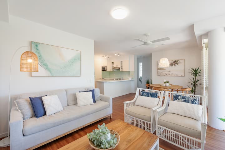 Sunlit Comfort Prime Noosa Spot - Noosa