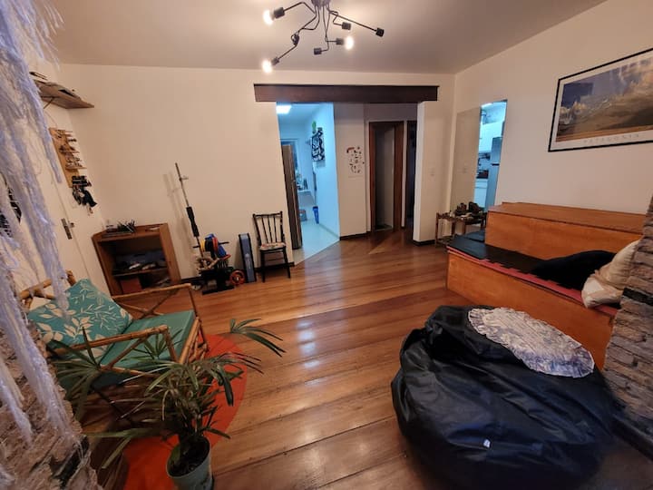 Quarto Em Apartamento Garden - Porto Alegre