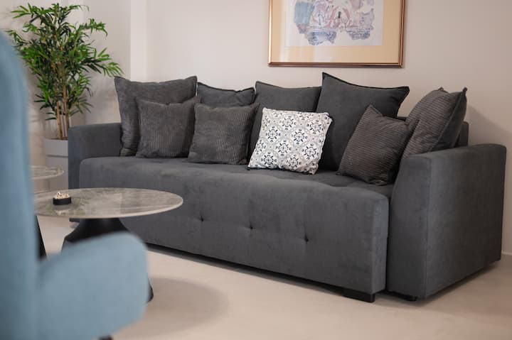 Christie's Apartment 2 - Превеза