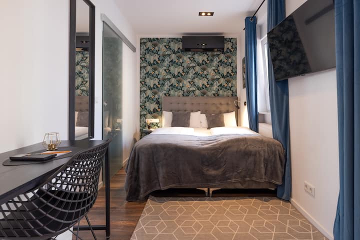 Cosy Apartment Mit Balkon - ニュルンベルク