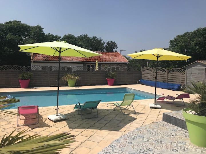 Superbe Gite Av Piscine Jacuzzi - Monflanquin