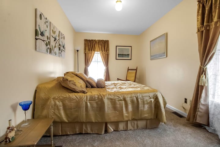 Accommodation Room 4 (Of 4) - Albion, NY