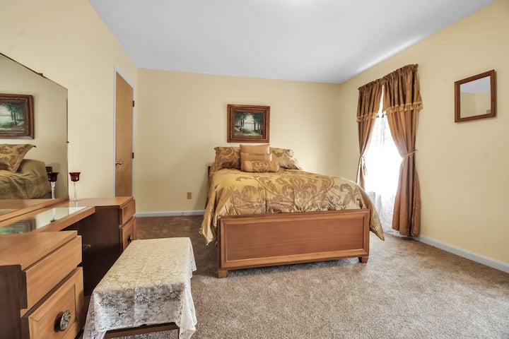 Accommodation Room 3 (Of 4) - Albion, NY