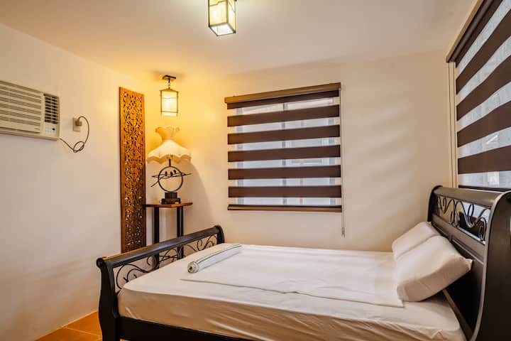Rm 4 Pool View Paradise Oasis - Badian