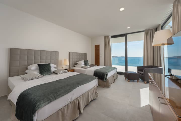 Animare Villas - Valiosa - Rogoznica