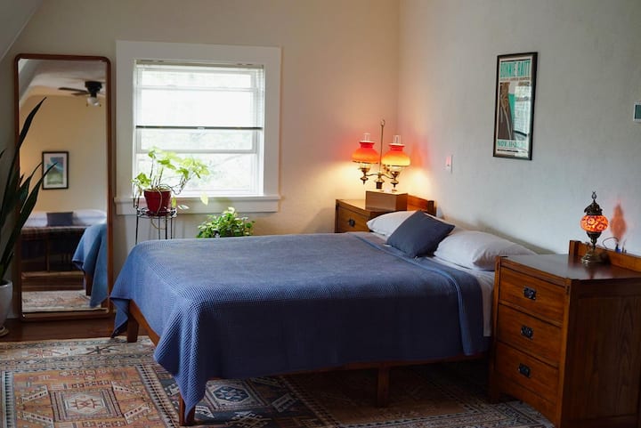 Tranquil Private Room In Prime Montclair Location - Paterson, NJ
