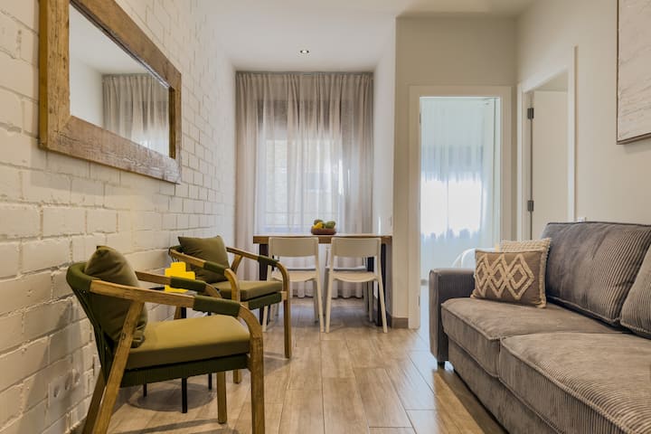 Cozy 3-bedroom Apartment - Viladecans