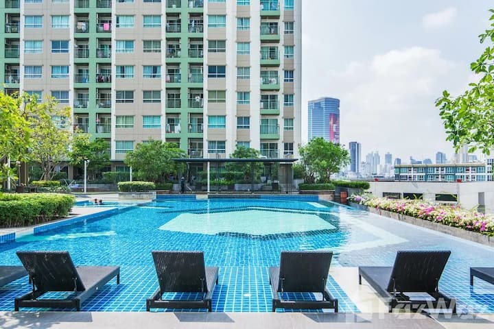 拉差達 拉瑪9，步行3分鐘到rca，樓下有7-11便利店 - Bang Kapi District