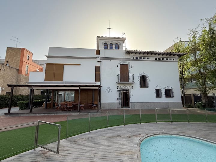 Villa Estilo Colonial + Piscina - Calafell