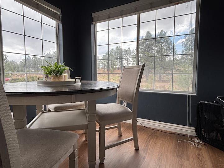 Flagstaff Home Away From Home - Flagstaff, AZ