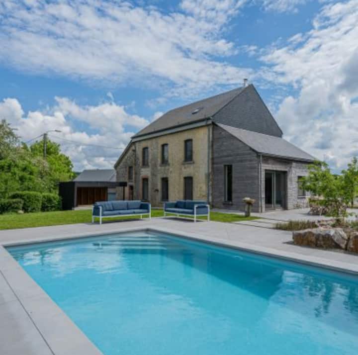 Charmante Maison En Pierre, Piscine, Jardin. - Ciney