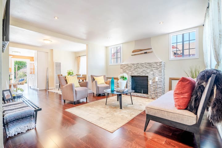 Vintage Home By Usc, Lax, And Sofi World Cup Game - Inglewood, CA