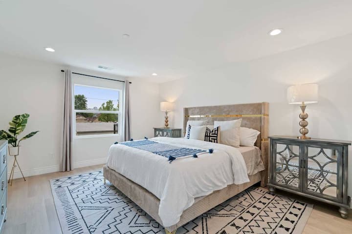 Sunset 3br2b｜garage Entry & Flexible Terms E#42390 - Claremont, CA