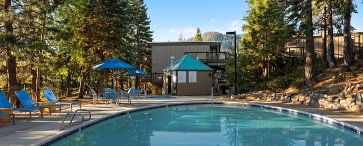 Lake Tahoe Condo - 1 Bedroom - Genoa, NV