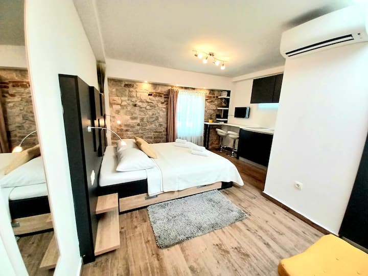 Studio Take It Easy 3 - Split