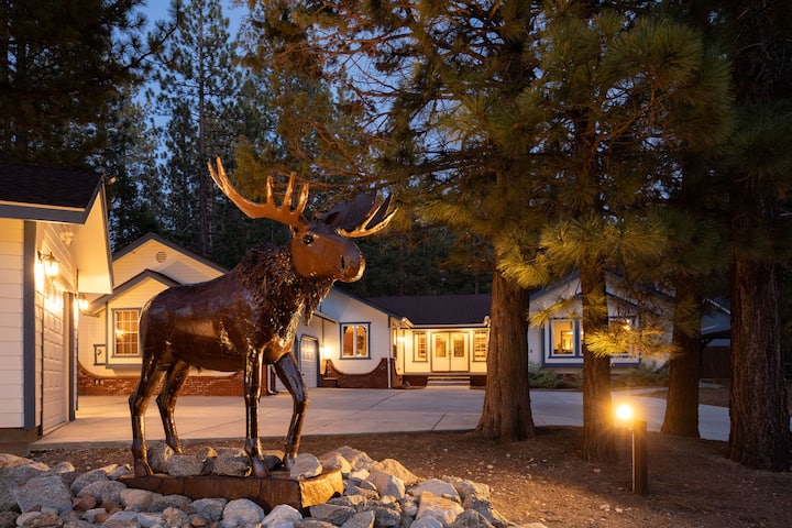Hot Tub, Poker, Fenced Yard, Fireplace, Horseshoe - Big Bear Lake, CA
