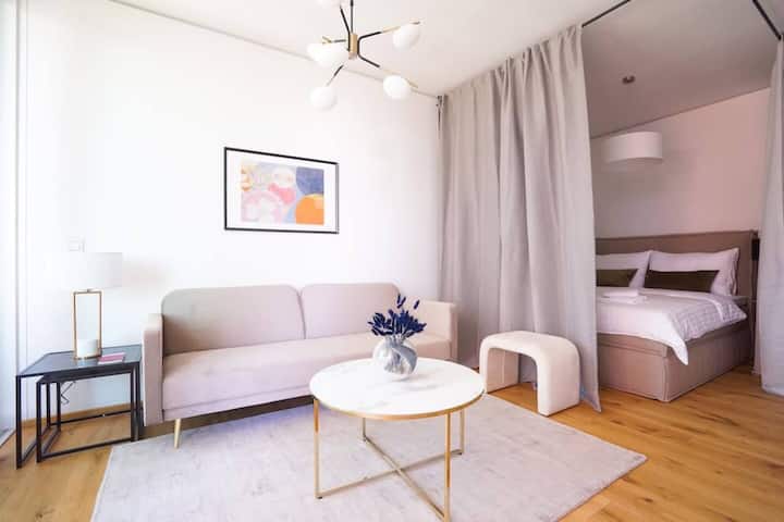 High Rise Balcony I Wifi I 5 Min To Metro - Vienne