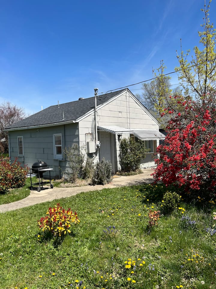 Quince Cottage - 1 Br In Central Medford - 鳳凰城