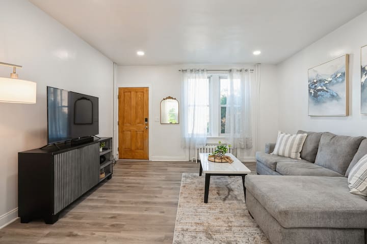 Hudson Chic | 3br - Fort Lee
